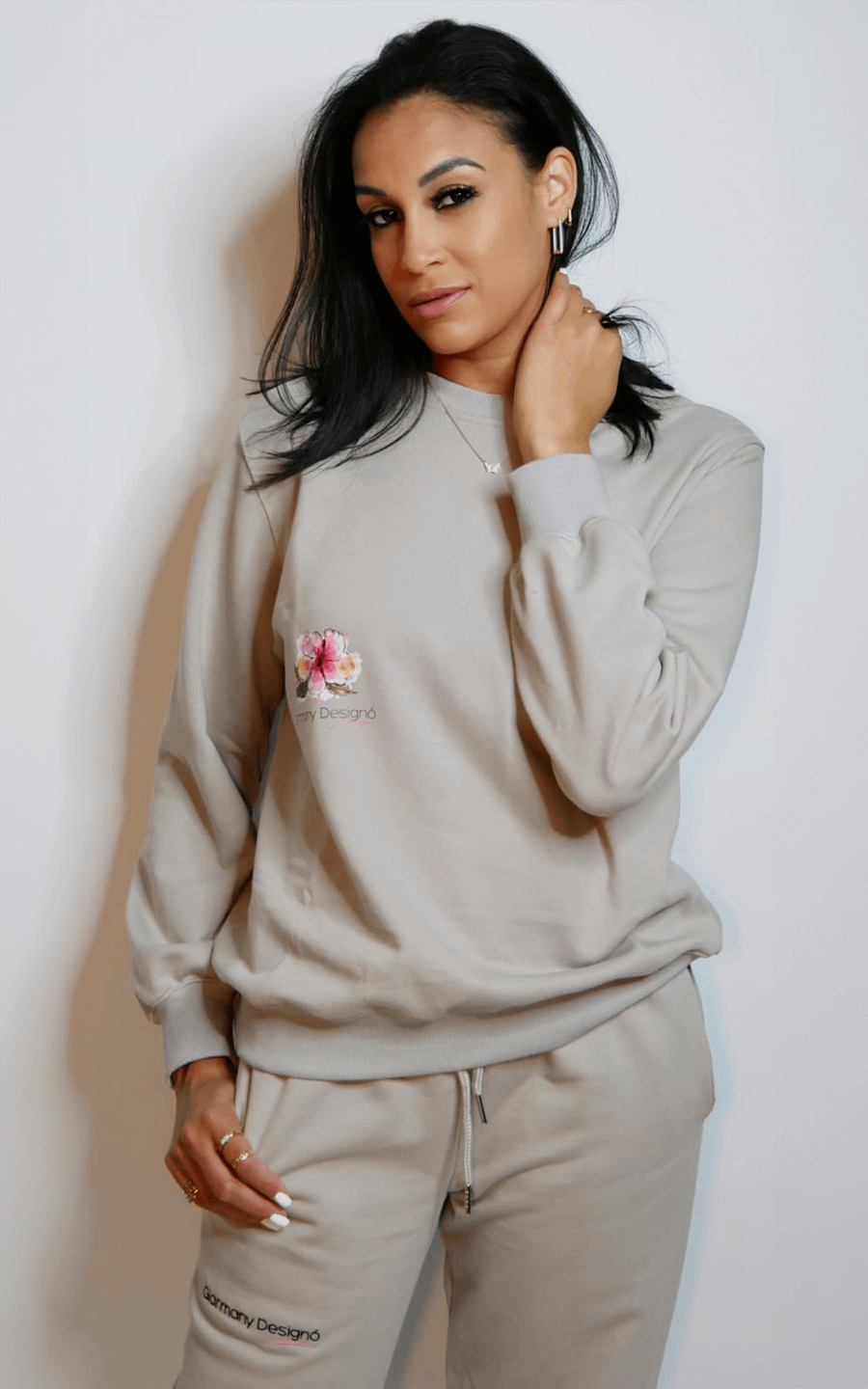 Feel Good Jogger set. - Giarmany Designó